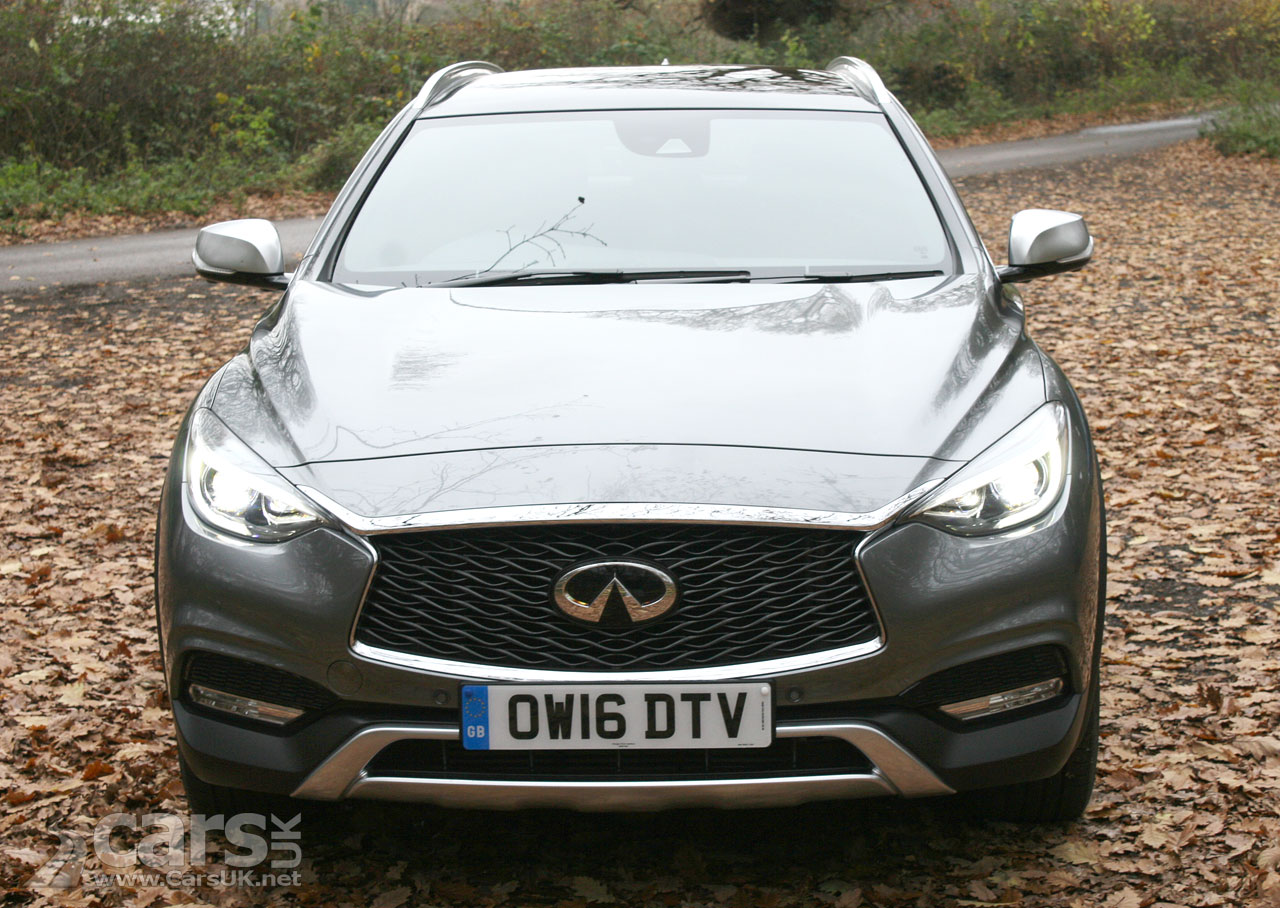 Infiniti QX30 Premium Tech Review (2016) | Cars UK