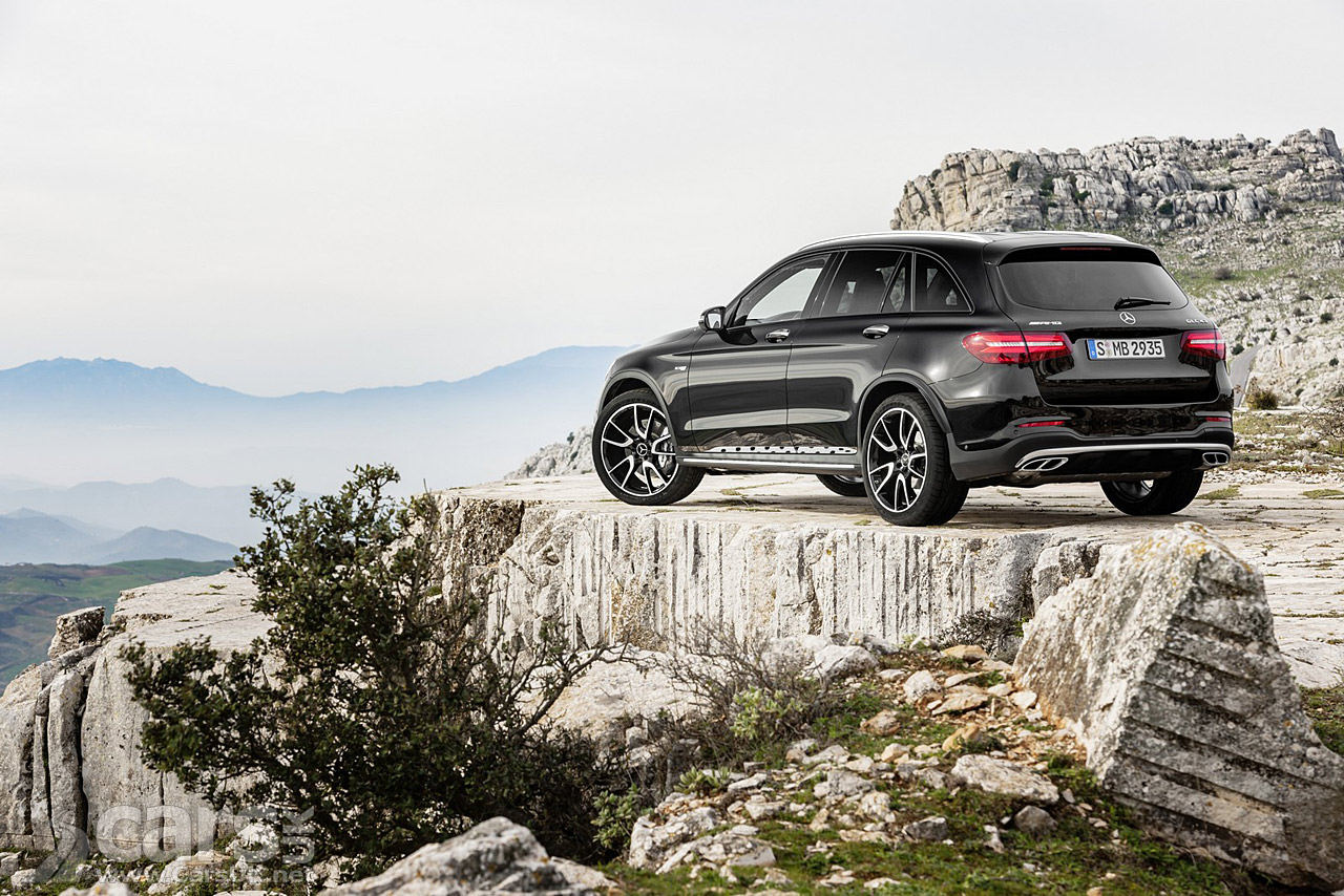 2016 Mercedes-AMG GLC 43 arrives as yet another 'AMG 43' | Cars UK