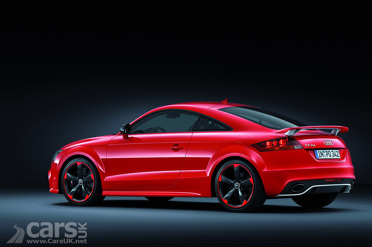 Audi TT RS Plus unveiled | Cars UK