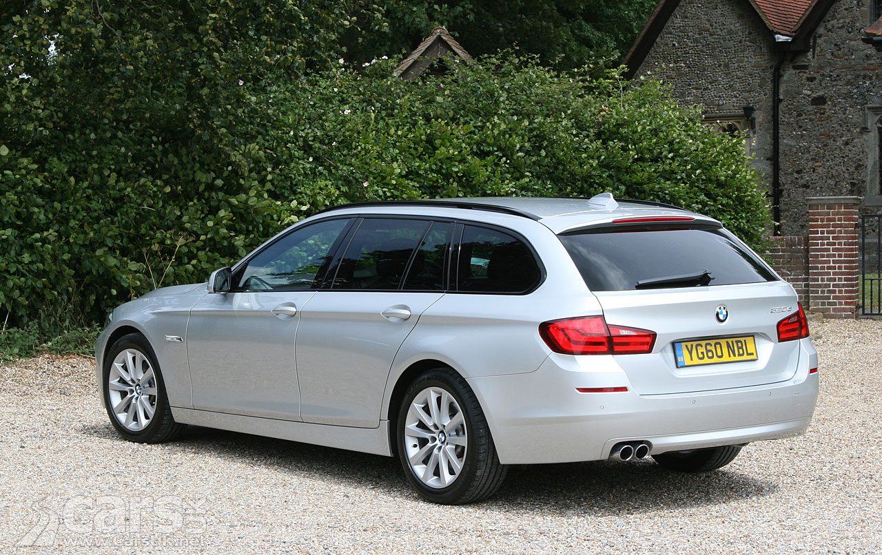 BMW 520d SE Touring 2011 Review Photo Gallery Cars UK