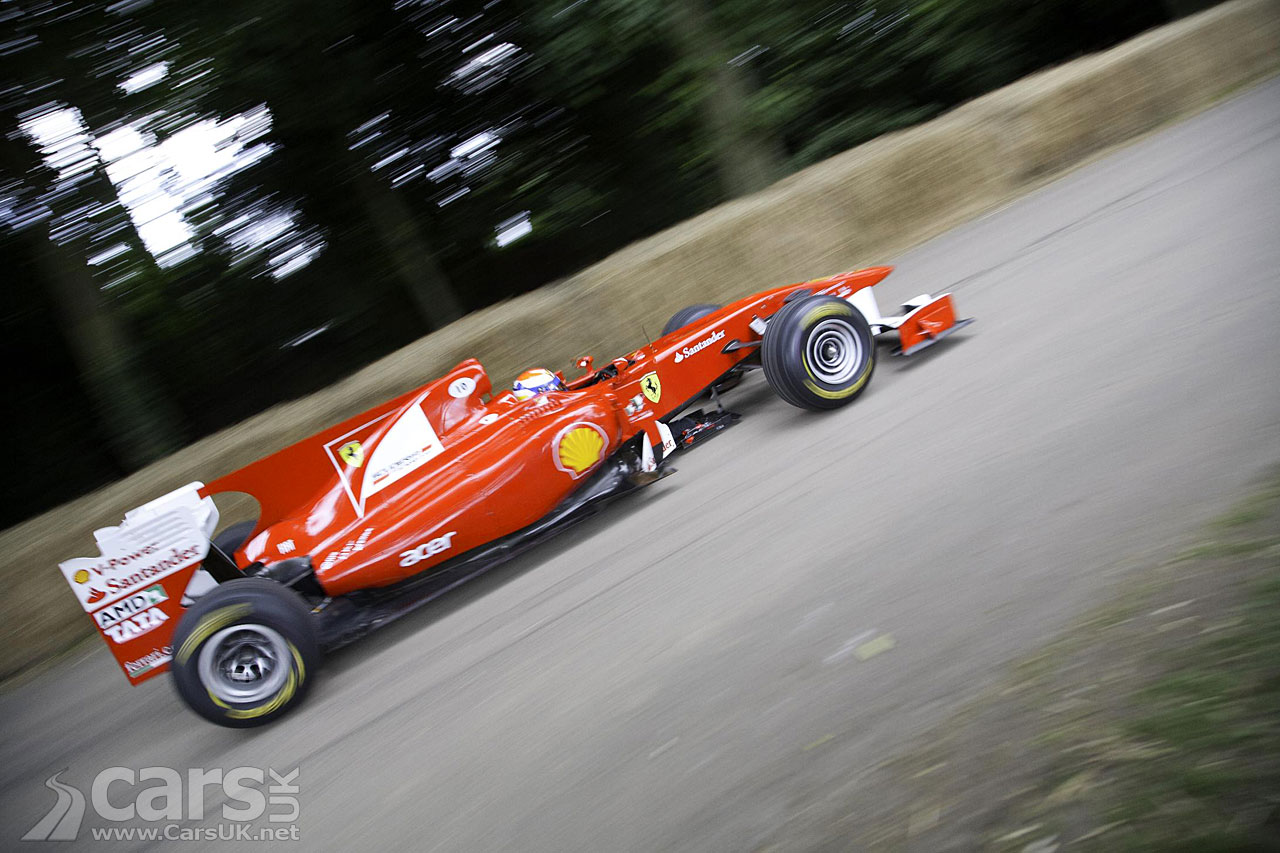 2010 Ferrari F1 Goodwood hillcimb (video)