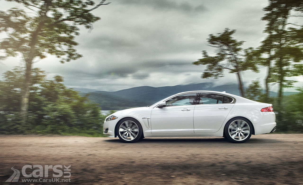 Jaguar XJ & XF 4WD Photos