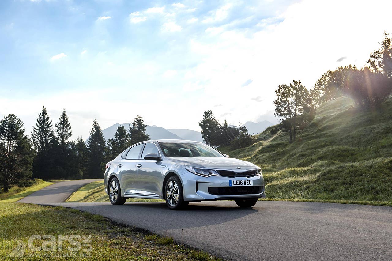 Kia Optima PHEV Plug-in Hybrid launches in the UK priced from £33,995 ...