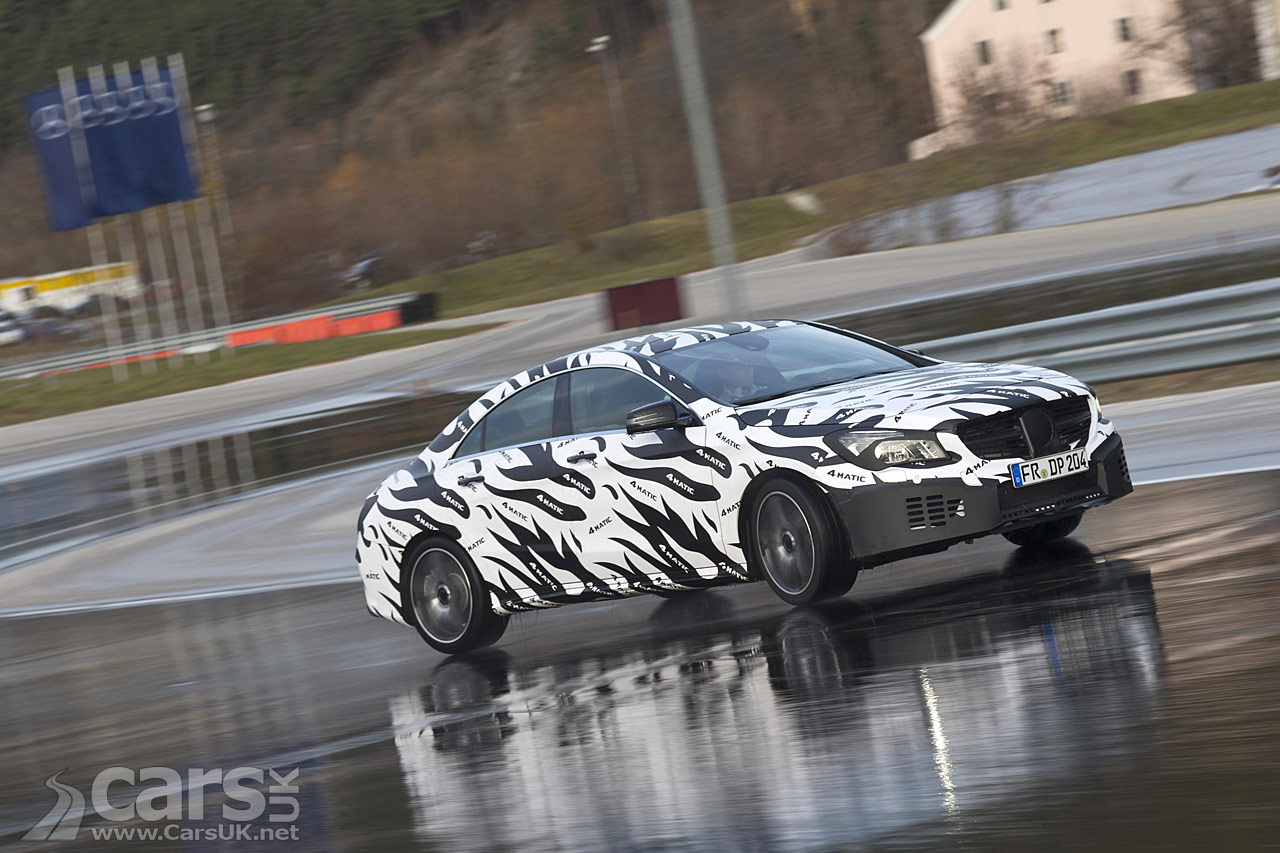 Photos Mercedes CLA 4MATIC