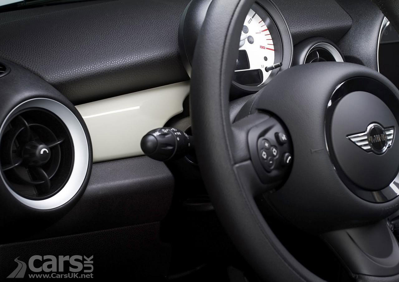 MINI Hyde Park and MINI Green Park Photo Gallery | Cars UK