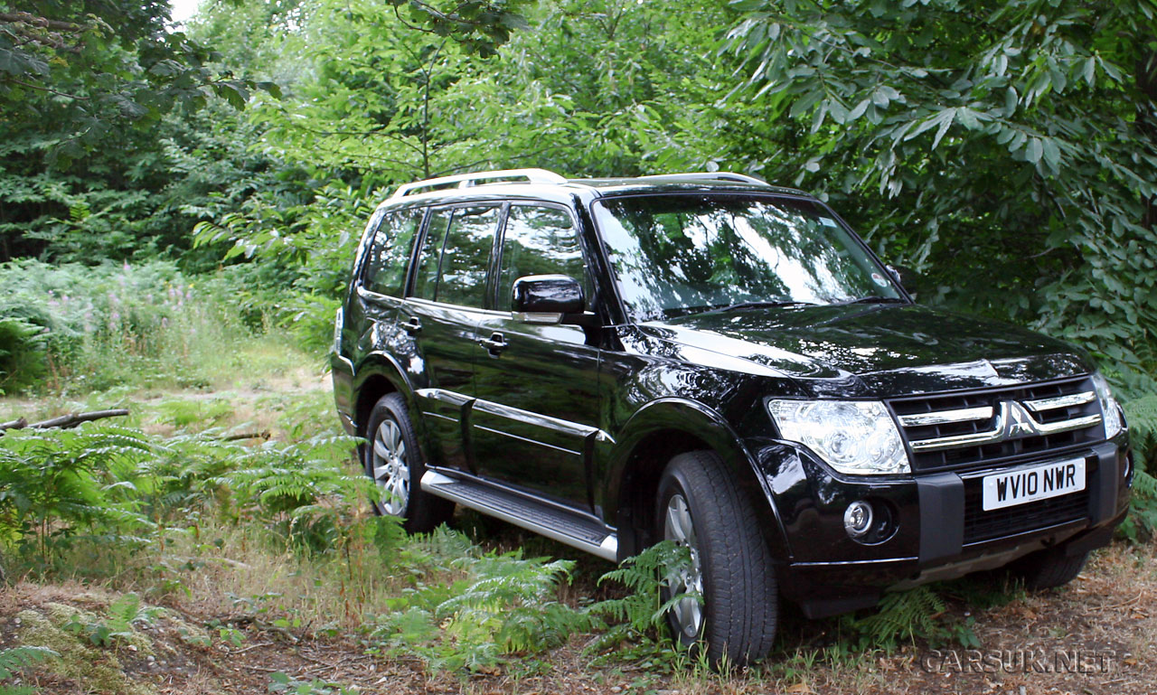 Mitsubishi Shogun LWB Review & Road Test (2010) Part 2 | Cars UK
