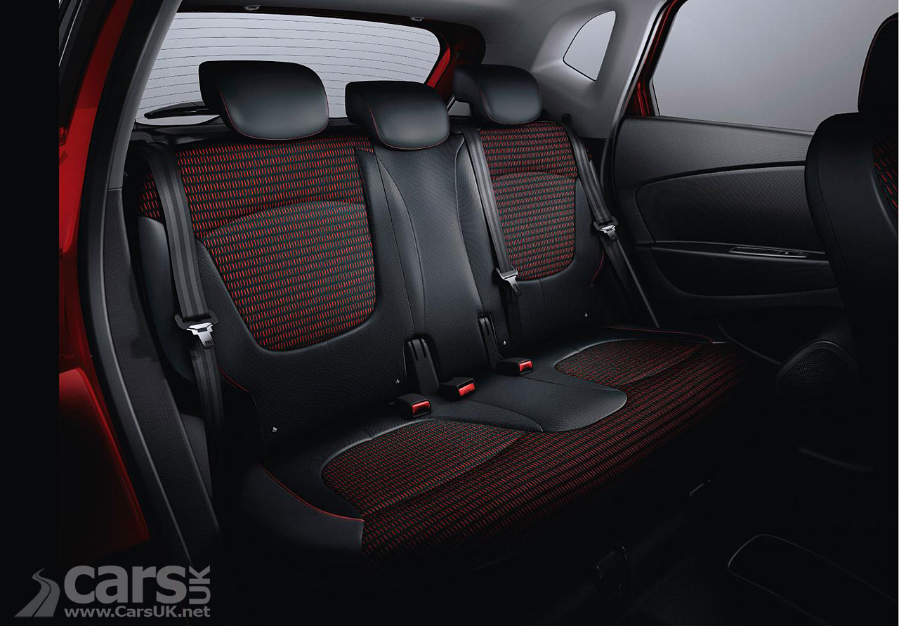 Renault Captur Signature is a Captur with all the bells and whistles ...
