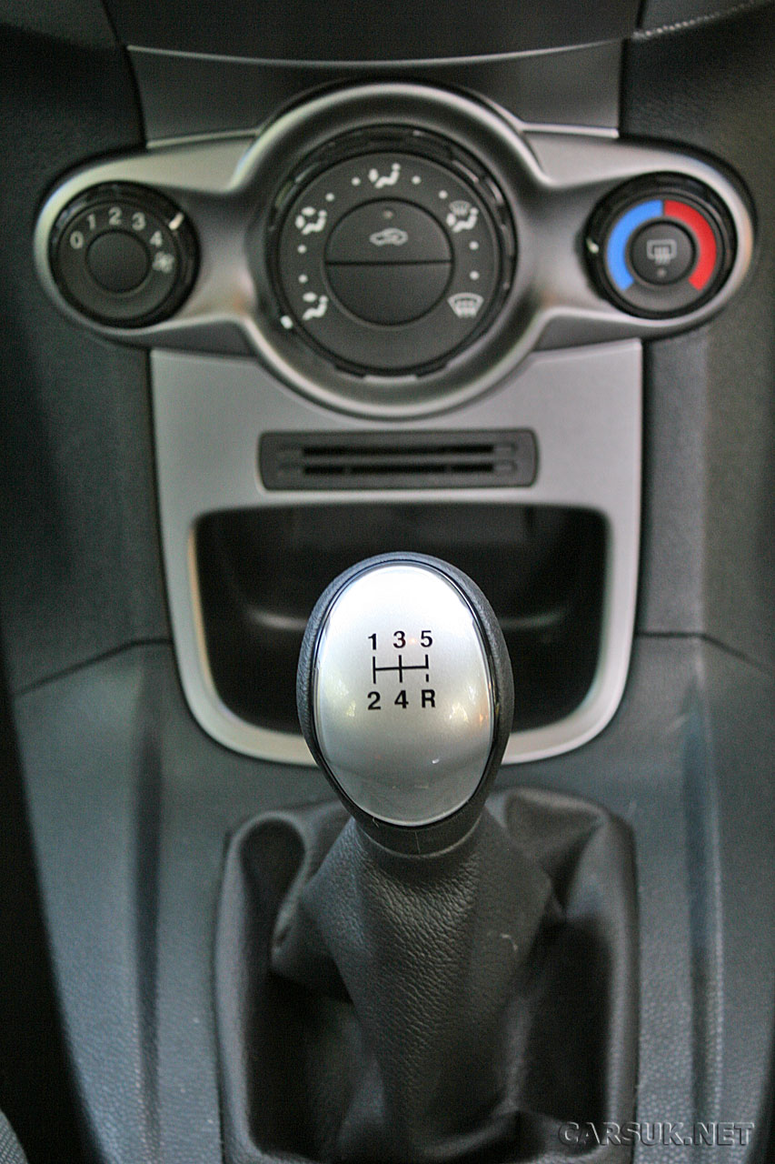 Ford Fiesta ECOnetic: On the Drive - Vince's Test Drive