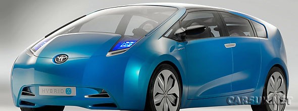 Toyota Prius Alpha - the hybrid MPV/Crossover/ Estate Prius