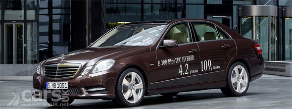 Mercedes E300 BlueTEC Hybrid and E400 Hybrid Detroit debut