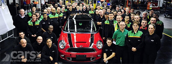 Last 2013 MINI leaves the production line to make way for the new 2014 ...