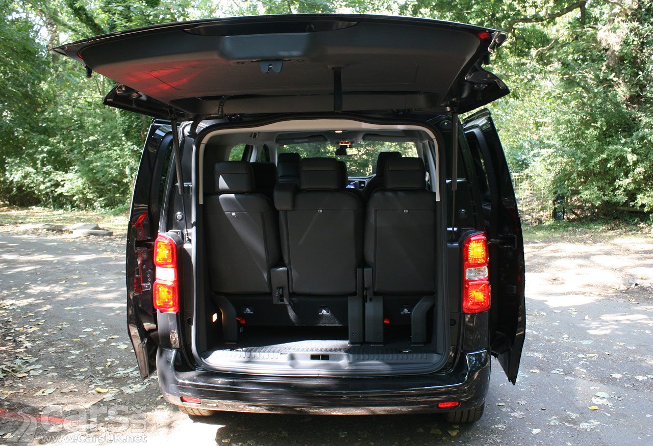 2018 Toyota Proace Verso Compact Family MPV Review Photos | Cars UK