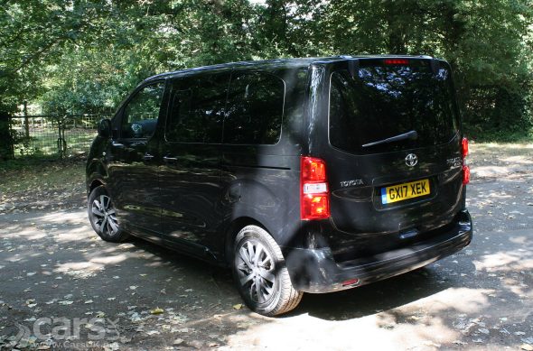 2018 Toyota Proace Verso Compact Family MPV Review Photos | Cars UK